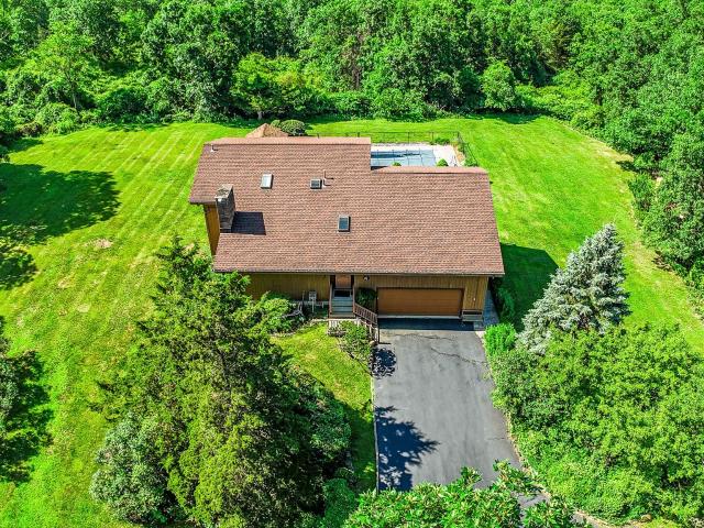 4 Bellview Drive