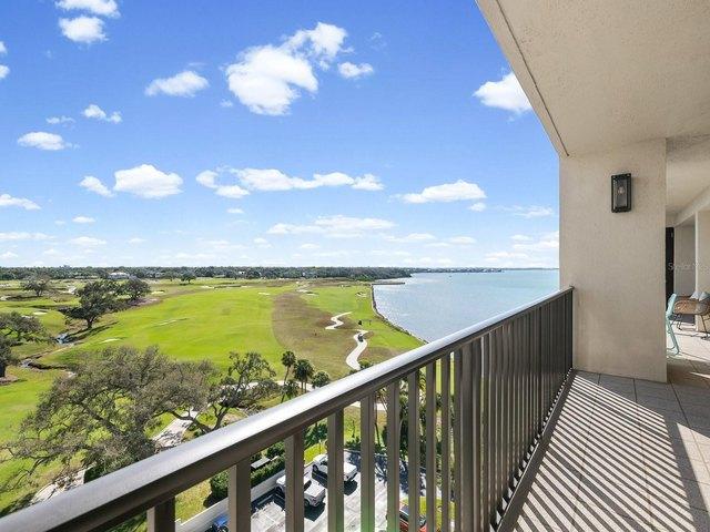 4 Belleview Blvd Apt 804, Belleair, FL 33756