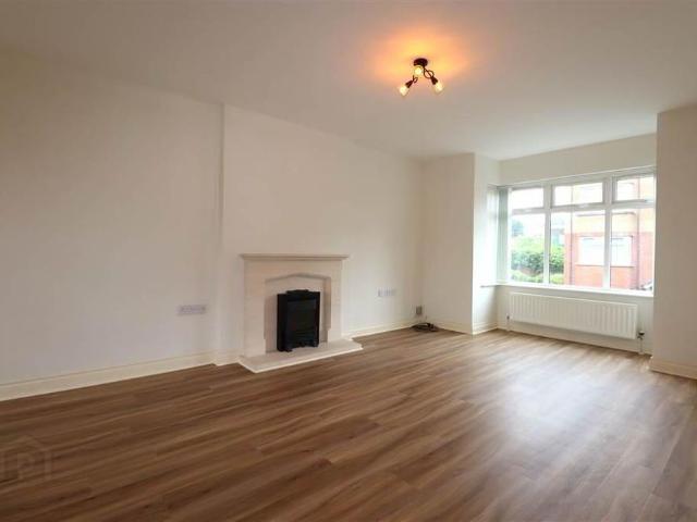 4 Bellevue Manor, Antrim Road, Lisburn, BT28 3NU