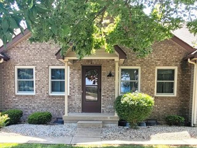 4 Blackberry Ln, Delphi, IN 46923