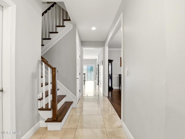 4 Blue River Way