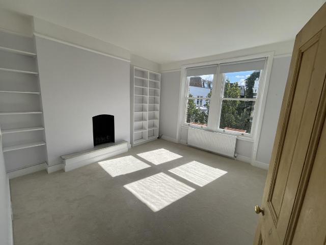 4 Bolingbroke Road, London W14, 2 bed flat to rent, £2,595 pcm | PrimeLocation