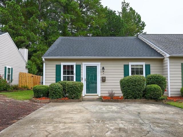 4 Boston Commons Ct, Columbia, SC 29212