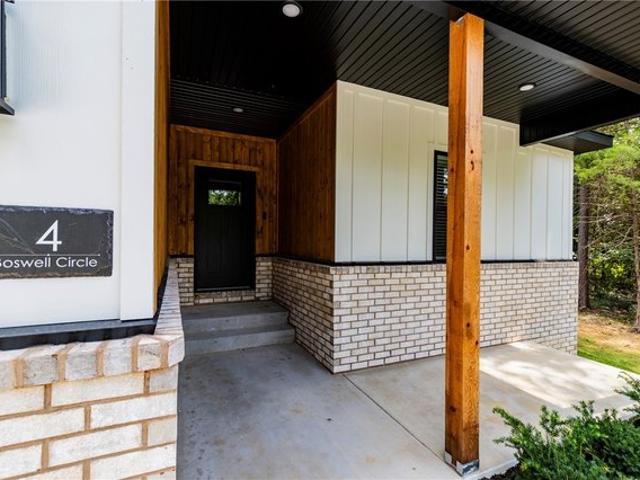 4 Boswell Cir, Bella Vista, AR 72715