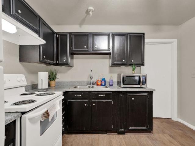 4 BR house for rent
