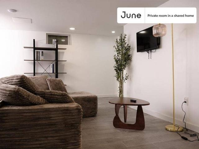 4 BR in New York City