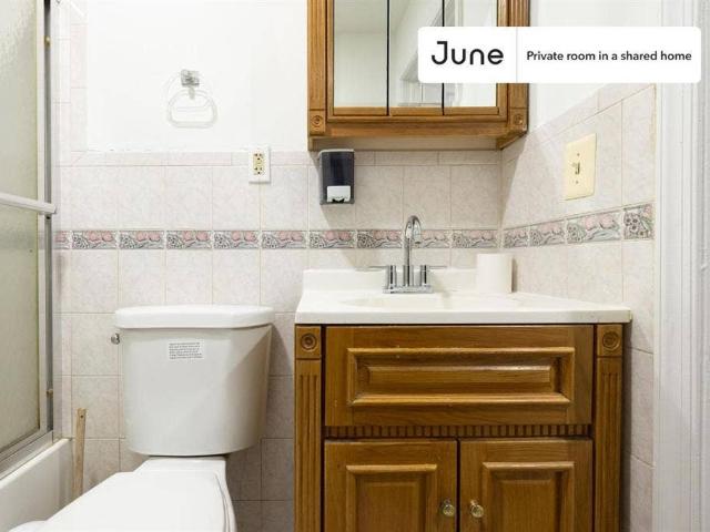 4 BR in New York City