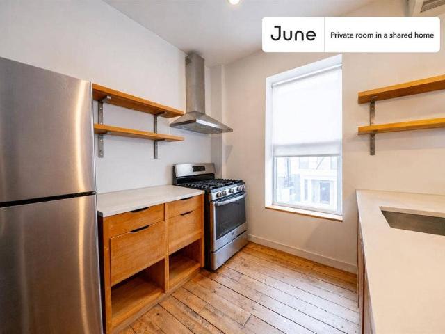 4 BR in New York City