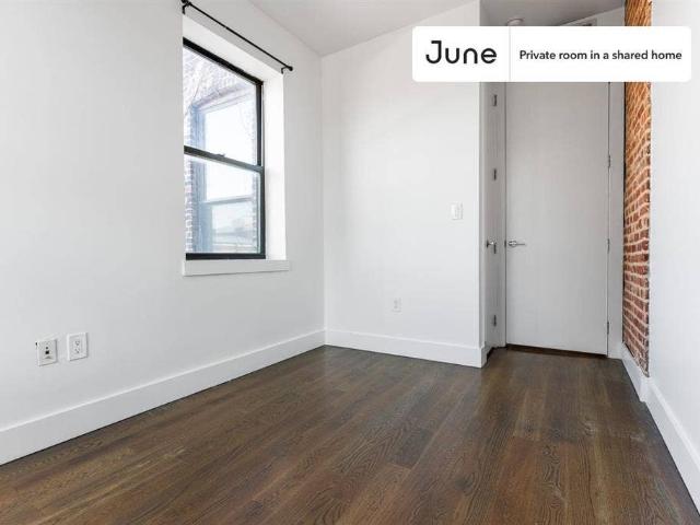 4 BR in New York City