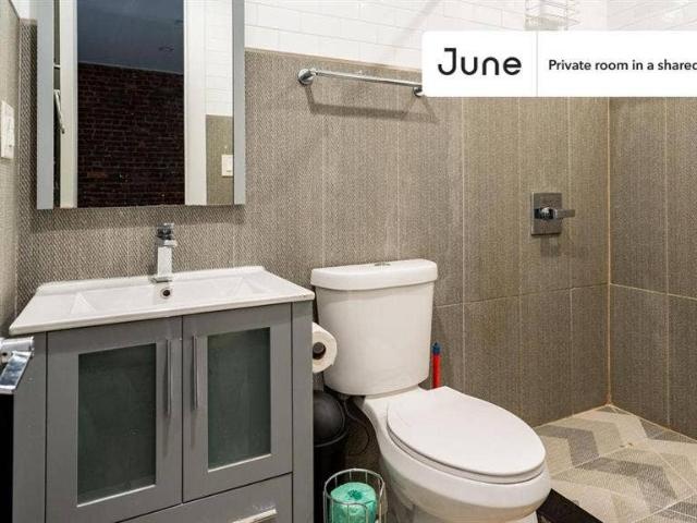 4 BR in New York City