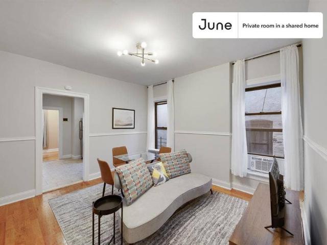 4 BR in New York City