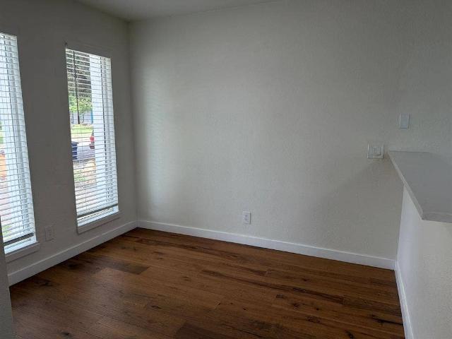 4 BR in Austin