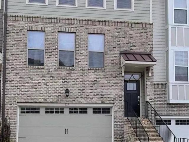 4 BR in Apex