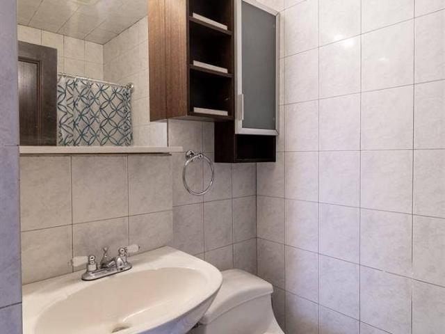4 BR in Boston