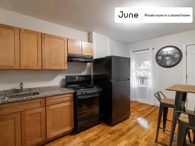 4 BR in Boston