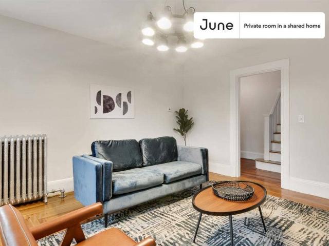 4 BR in Boston
