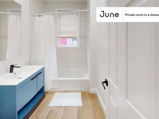 4 BR in Boston