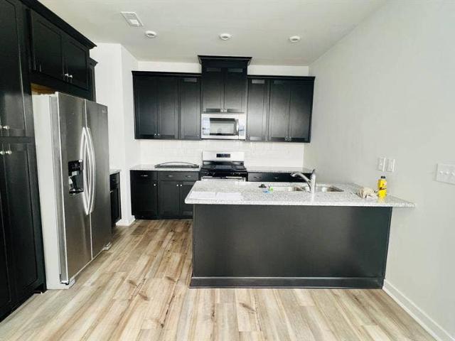 4 BR in Charlotte