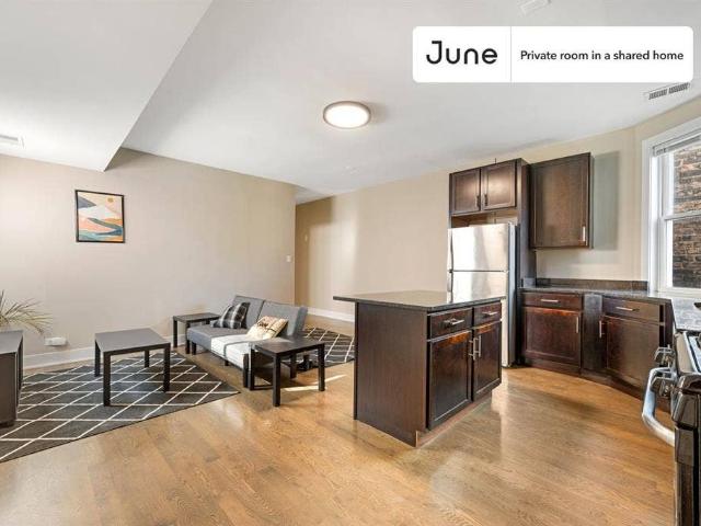 4 BR in Chicago