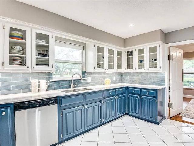 4 BR in Dallas