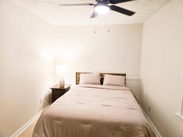 4 BR in Hiram