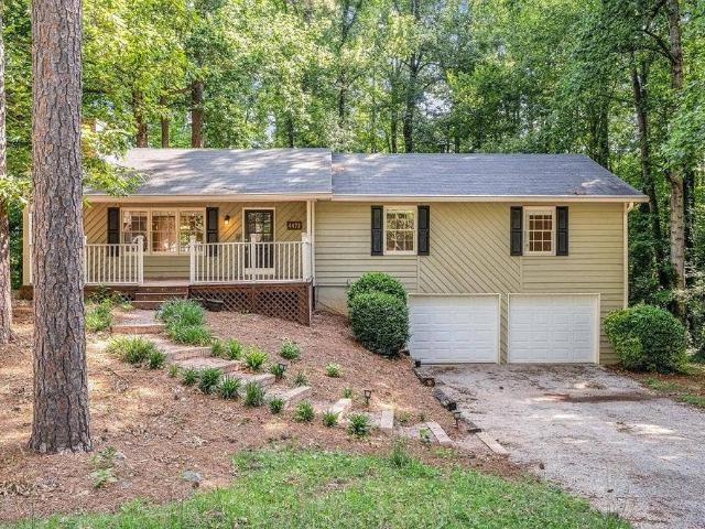 4 BR in Roswell