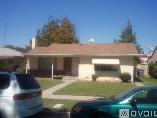 4 BR, 1.5 BA Apartment 123 Undisclosed Street, Fresno, CA 93705