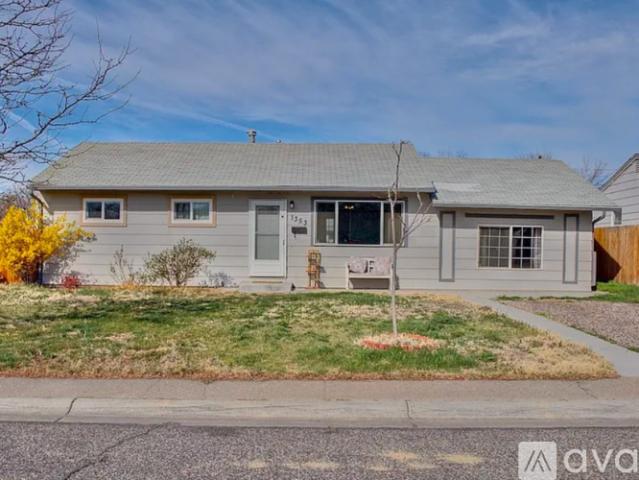 4 BR, 1.5 BA Apartment 1353 North 22nd Street, Grand Junction, CO 81501