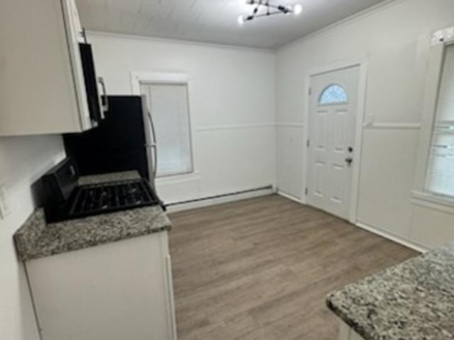 4 BR, 1.5 BA Apartment 1436 N Sumner Ave, Unit 1436, Scranton, PA 18508