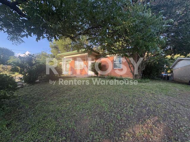 4 BR, 1.5 BA Apartment 1501 Briarwood Blvd, Arlington, TX 76013