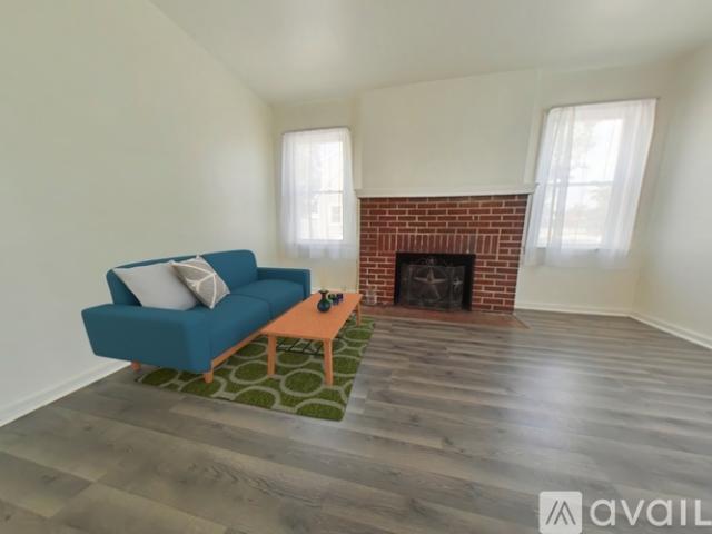 4 BR, 1.5 BA Apartment 1501 N West St, Lima, OH 45801