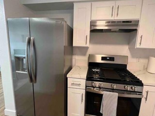 4 BR, 1.5 BA Apartment 173 N Kalorama St, Unit 173, Ventura, CA 93001