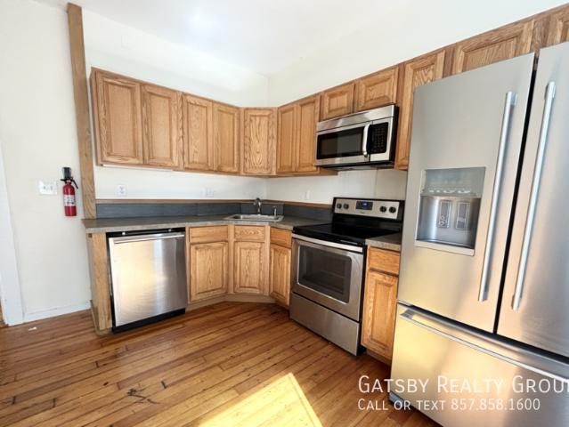 4 BR, 1.5 BA Apartment 1 Folsom Ave Boston, MA 02120