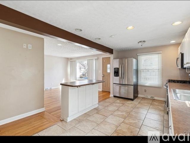 4 BR, 1.5 BA Apartment 365 Medford Road, Syracuse, NY 13208