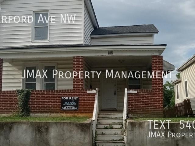 4 BR, 1.5 BA Apartment 502 Rutherford Ave NW, Roanoke, VA 24016