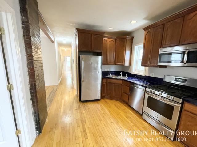 4 BR, 1.5 BA Apartment 5 Iroquois St Boston, MA 02120