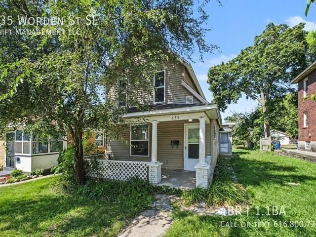 4 BR, 1.5 BA Apartment 635 Worden St SE, Grand Rapids, MI 49507