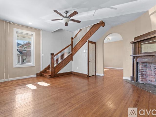 4 BR, 1.5 BA Apartment 6642 Jefferson Boulevard, Unit B, Frederick, MD 21703