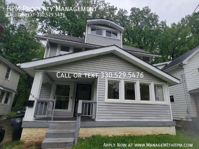 4 BR, 1.5 BA Apartment 699 Noble Ave, Akron, OH 44320