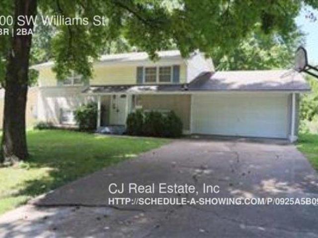 4 BR, 1.5 BA Apartment 700 SW Williams St, Lee's Summit, MO 64081