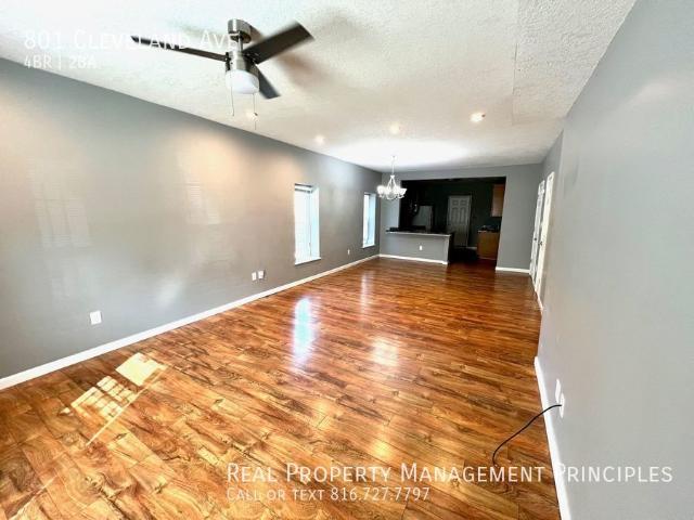 4 BR, 1.5 BA Apartment 801 Cleveland Ave, Kansas City, MO 64124