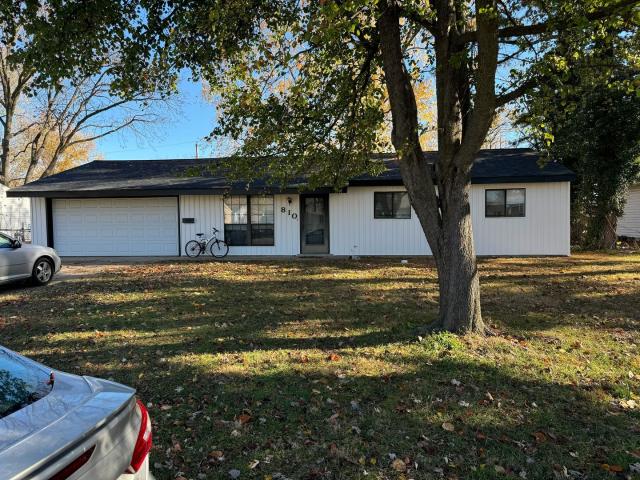 4 BR, 1.5 BA Apartment 810 Jacobs Lane, O'Fallon, MO 63366