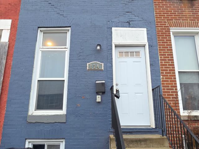 4 BR, 1.5 BA Apartment 834 N Stricker St, Baltimore, MD 21217