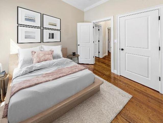 4 Br, 1 bath, Apartment 19 Perrin Street