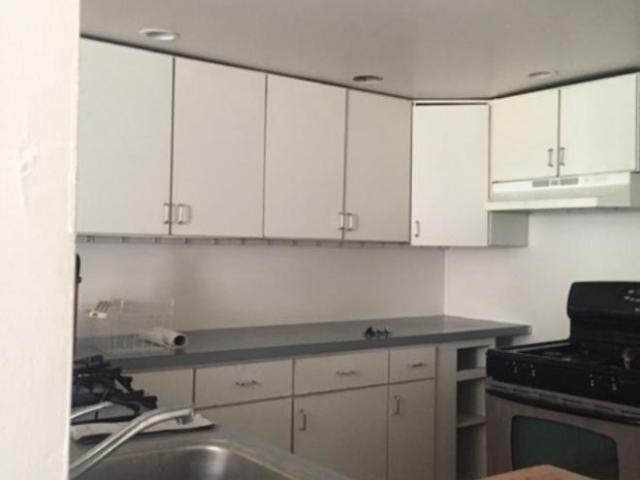 4 Br, 1 bath, Apartment 34 N New Street