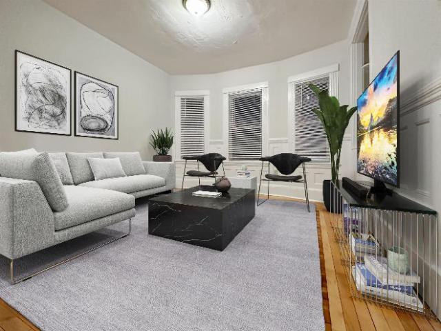 4 Br, 1 bath, Apartment 55 Hollander Street
