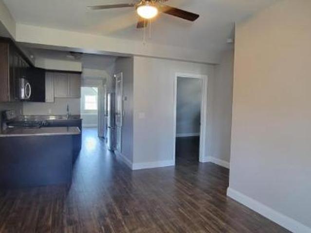 4 Br, 1 bath, Apartment 565 567 Maple St