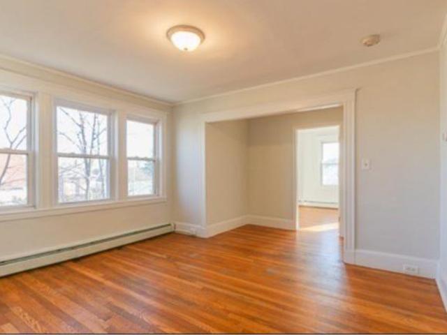 4 Br, 1 bath, Condo 67 Stanley St