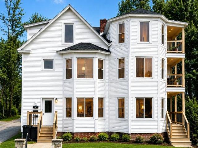 4 Br, 1 bath, Condo 76 Maine Ave