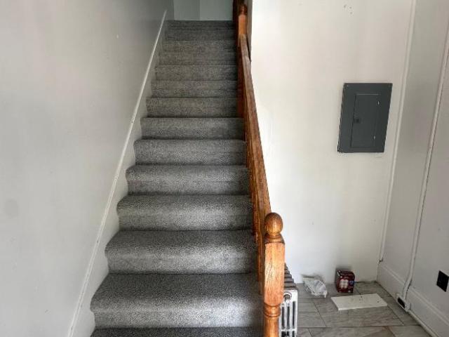 4 Br, 1 bath, Condo 80 River Street